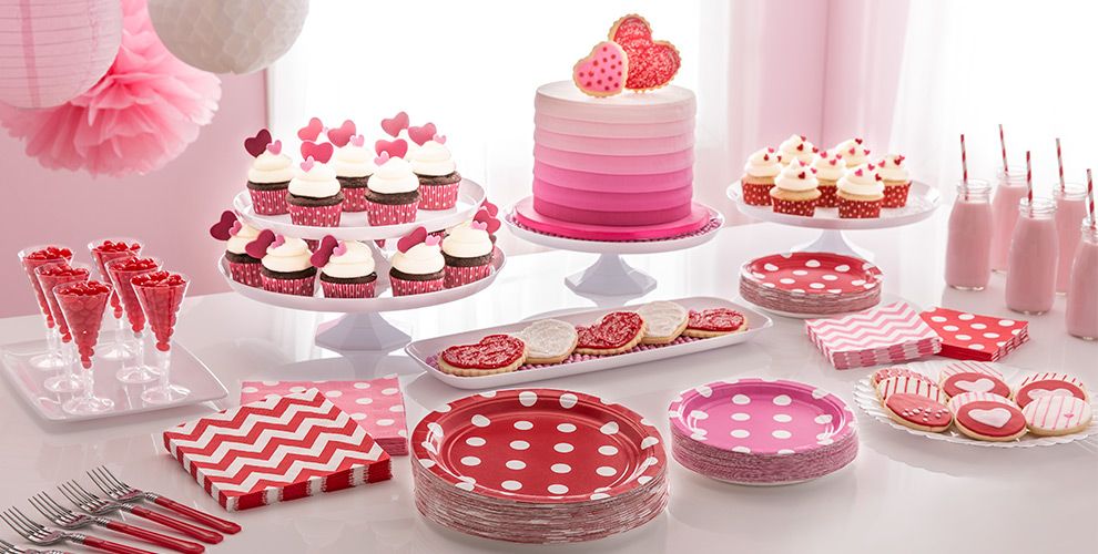 Bright Pink Polka Dot & Chevron Tableware - Party City